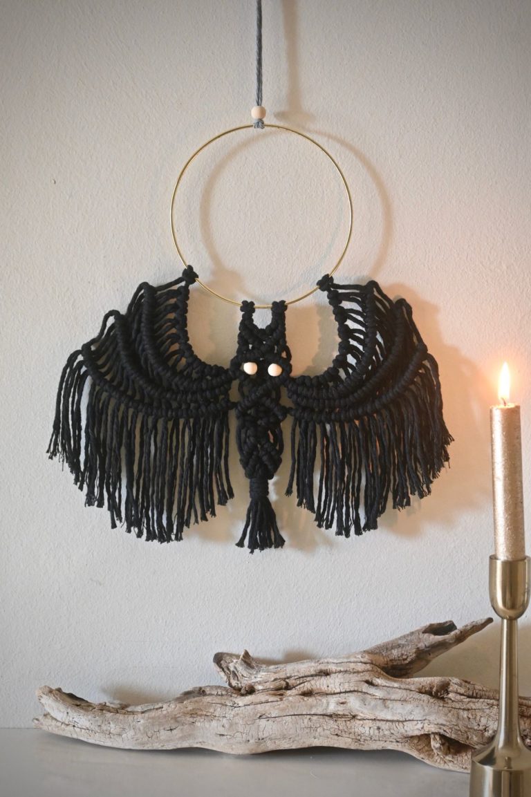 Top 5 Halloween Macrame Projects - Isabella Strambio Blog